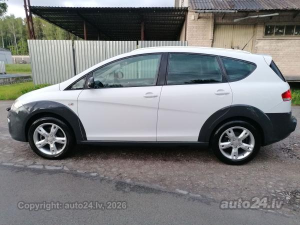 White SEAT Altea XL 2012 in Tallinn, with an engine capacity of 2.00 L and mileage of 365 thousand km for 5500 €, photo 8 on AUTOMOTO.COM.LV