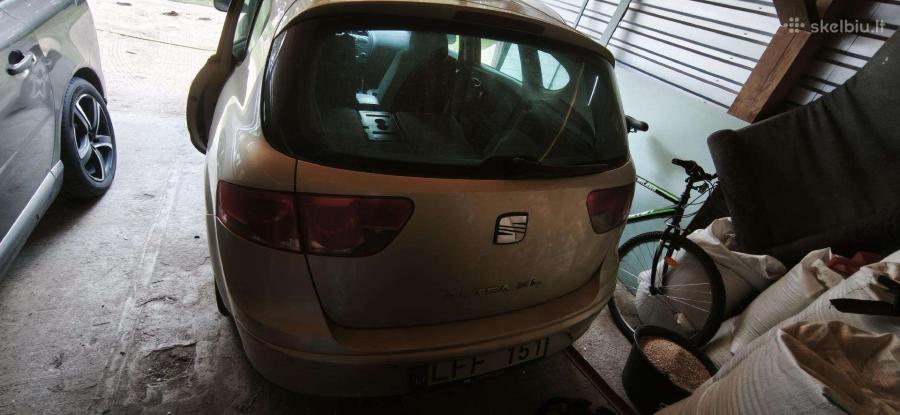 Yellow SEAT Altea XL 2007 in Trakai, with an engine capacity of 1.90 L and mileage of 350 thousand km for 700 €, photo 12 on AUTOMOTO.COM.LV