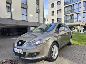 Yellow SEAT Altea XL 2007 in Kaunas, with an engine capacity of 1.97 L and mileage of 245 thousand km for 2750 €, photo  on AUTOMOTO.COM.LV