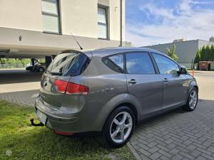 Желтый Сеат Altea XL 2007 в Каунас, объемом двигателя 1.97 л и пробегом 245 тыс. км за 2750 €, фото 6 на AUTOMOTO.COM.LV