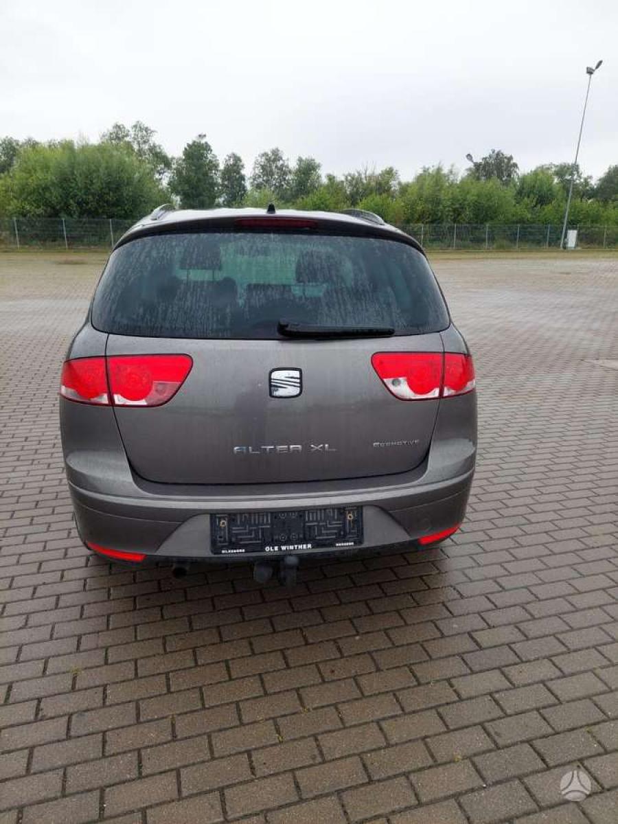 Dzeltens SEAT Altea XL 2015 Marijampole, ar dzinēja tilpumu 1.60 L un nobraukumu 245 tūkst. km par 3750 €, foto 6 vietnē AUTOMOTO.COM.LV