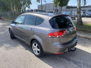 Dzeltens SEAT Altea XL 2015 Marijampole, ar dzinēja tilpumu 1.60 L un nobraukumu 245 tūkst. km par 3800 €, foto 4 vietnē AUTOMOTO.COM.LV