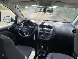 Dzeltens SEAT Altea XL 2015 Marijampole, ar dzinēja tilpumu 1.60 L un nobraukumu 245 tūkst. km par 3800 €, foto 11 vietnē AUTOMOTO.COM.LV