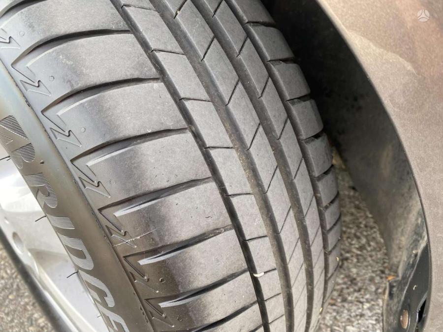 Dzeltens SEAT Altea XL 2015 Marijampole, ar dzinēja tilpumu 1.60 L un nobraukumu 245 tūkst. km par 3800 €, foto 20 vietnē AUTOMOTO.COM.LV