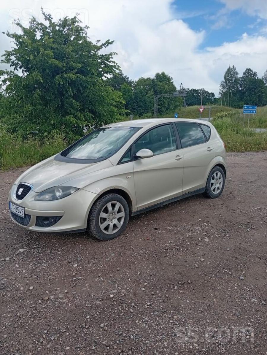 Dzeltens SEAT Altea 2005 Cēsis, ar dzinēja tilpumu 1.90 L un nobraukumu 245 tūkst. km par 1160 €, foto 4 vietnē AUTOMOTO.COM.LV