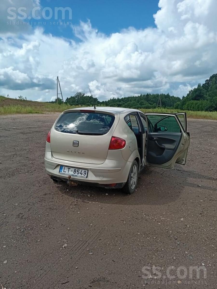 Dzeltens SEAT Altea 2005 Cēsis, ar dzinēja tilpumu 1.90 L un nobraukumu 245 tūkst. km par 1160 €, foto 5 vietnē AUTOMOTO.COM.LV