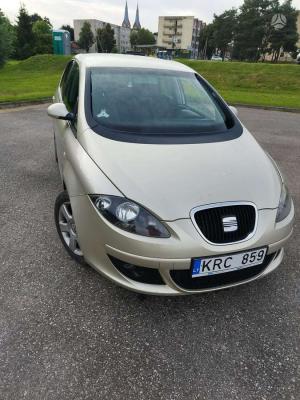 Dzeltens SEAT Altea 2007 Jurbarkas, ar dzinēja tilpumu 1.60 L un nobraukumu 335 tūkst. km par 850 €, foto  vietnē AUTOMOTO.COM.LV