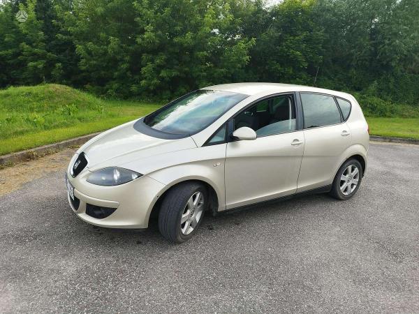 Dzeltens SEAT Altea 2007 Jurbarkas, ar dzinēja tilpumu 1.60 L un nobraukumu 335 tūkst. km par 850 €, foto 2 vietnē AUTOMOTO.COM.LV