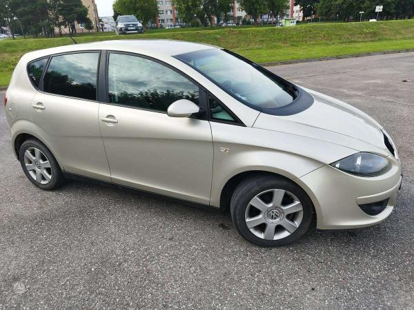 Dzeltens SEAT Altea 2007 Jurbarkas, ar dzinēja tilpumu 1.60 L un nobraukumu 335 tūkst. km par 850 €, foto 3 vietnē AUTOMOTO.COM.LV