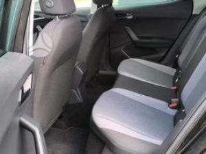Black SEAT Arona 2018 in Siauliai, with an engine capacity of 1.00 L and mileage of 195 thousand km for 8950 €, photo 16 on AUTOMOTO.COM.LV