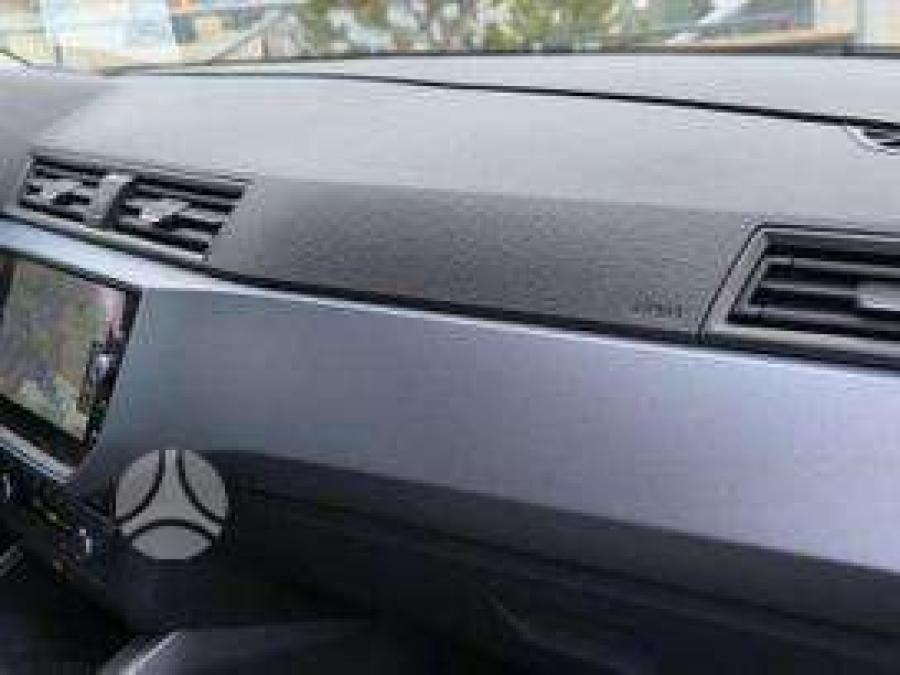 Black SEAT Arona 2018 in Siauliai, with an engine capacity of 1.00 L and mileage of 195 thousand km for 8950 €, photo 18 on AUTOMOTO.COM.LV