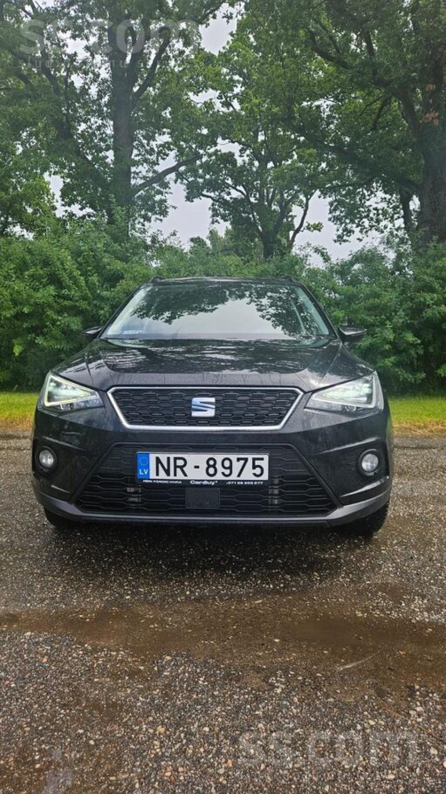 Melns SEAT Arona 2019 Valmiera, ar dzinēja tilpumu 1.60 L un nobraukumu 159 tūkst. km par 12900 €, foto 1 vietnē AUTOMOTO.COM.LV