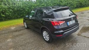 Melns SEAT Arona 2019 Valmiera, ar dzinēja tilpumu 1.60 L un nobraukumu 159 tūkst. km par 12900 €, foto 5 vietnē AUTOMOTO.COM.LV