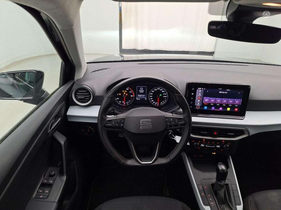 Melns SEAT Arona 2022 Viļņa, ar dzinēja tilpumu 1.00 L un nobraukumu 166 tūkst. km par 11979 €, foto 6 vietnē AUTOMOTO.COM.LV