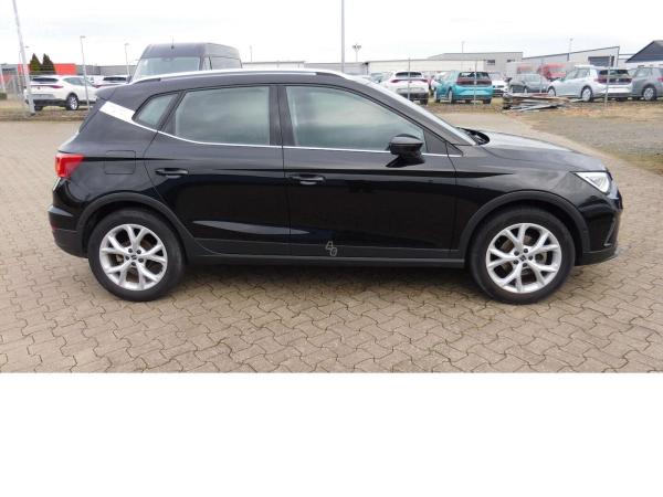Black SEAT Arona 2023 in Kaunas, with an engine capacity of 1.00 L and mileage of 17 thousand km for 21686 €, photo 2 on AUTOMOTO.COM.LV