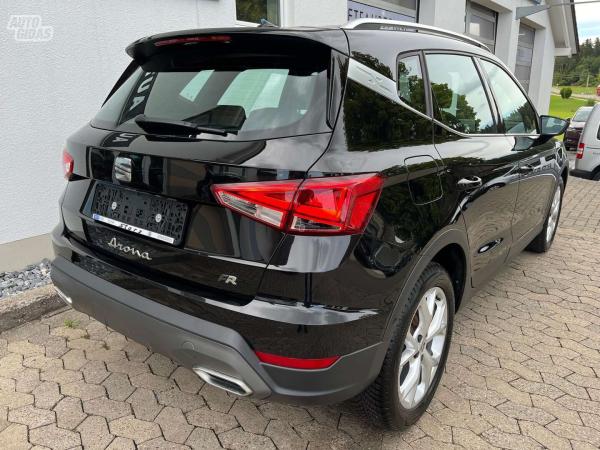 Black SEAT Arona 2024 in Kaunas, with an engine capacity of 1.50 L and mileage of 17 thousand km for 26498 €, photo 6 on AUTOMOTO.COM.LV