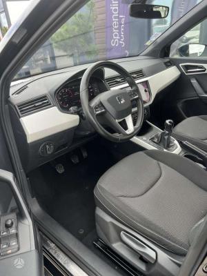 Black SEAT Arona 2020 in Taurage, with an engine capacity of 1.00 L and mileage of 141 thousand km for 6900 €, photo 12 on AUTOMOTO.COM.LV