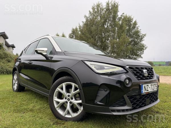 Черный Сеат Arona 2024 в Рига, объемом двигателя 1.00 л и пробегом 73 тыс. км за 16200 €, фото 3 на AUTOMOTO.COM.LV