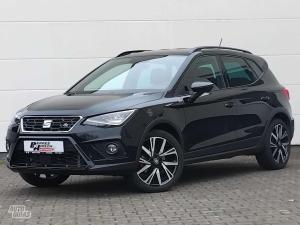 Melns SEAT Arona 2021 Kauņa, ar dzinēja tilpumu 1.00 L un nobraukumu 22 tūkst. km par 23409 €, foto  vietnē AUTOMOTO.COM.LV