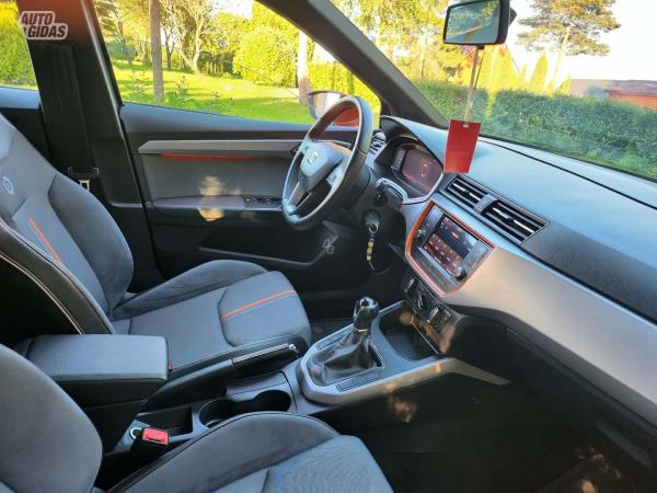 Сеат Arona 2019 в Тельшяй на AUTOMOTO.COM.LV Синий Сеат Arona 2019 в Тельшяй, объемом двигателя 1.00 л и пробегом 58 тыс. км за 13000 €, фото 8 на AUTOMOTO.COM.LV