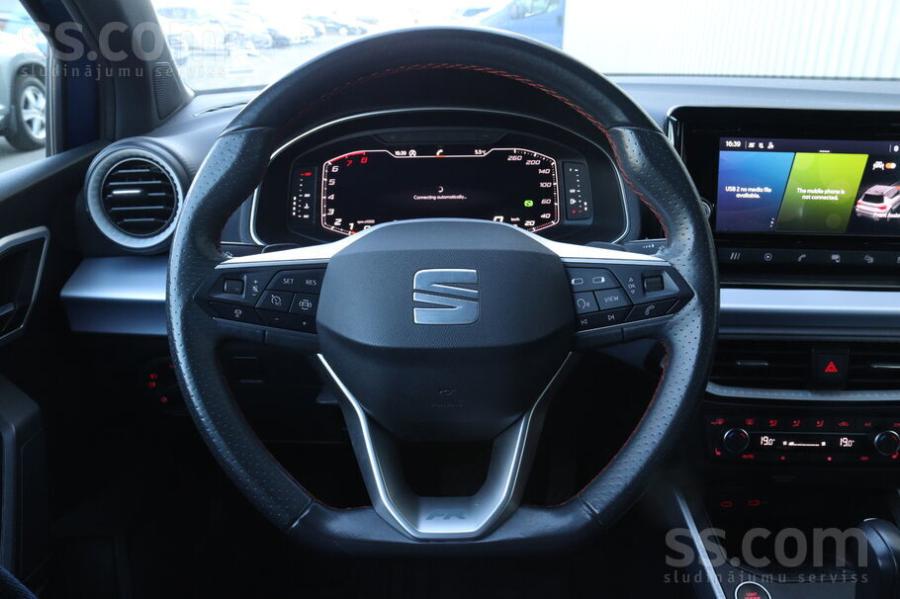 Blue SEAT Arona 2021 in Riga, with an engine capacity of 1.00 L and mileage of 62 thousand km for 14990 €, photo 11 on AUTOMOTO.COM.LV