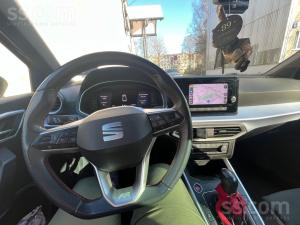 Blue SEAT Arona 2021 in Riga, with an engine capacity of 1.00 L and mileage of 62 thousand km for 15500 €, photo 6 on AUTOMOTO.COM.LV