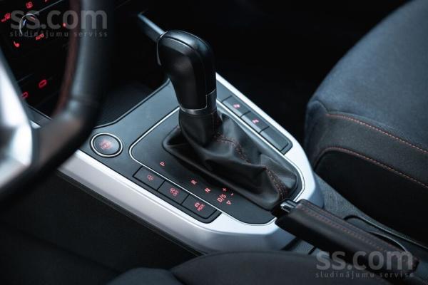 Blue SEAT Arona 2023 in Riga, with an engine capacity of 1.00 L and mileage of 57 thousand km for 18490 €, photo 9 on AUTOMOTO.COM.LV