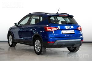 Blue SEAT Arona 2018 in Riga, with an engine capacity of 1.00 L and mileage of 32 thousand km for 10990 €, photo 4 on AUTOMOTO.COM.LV