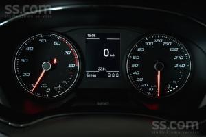 Blue SEAT Arona 2018 in Riga, with an engine capacity of 1.00 L and mileage of 32 thousand km for 10990 €, photo 7 on AUTOMOTO.COM.LV