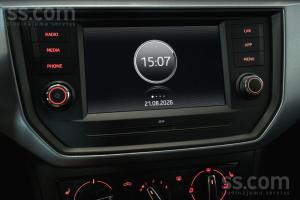 Blue SEAT Arona 2018 in Riga, with an engine capacity of 1.00 L and mileage of 32 thousand km for 10990 €, photo 17 on AUTOMOTO.COM.LV