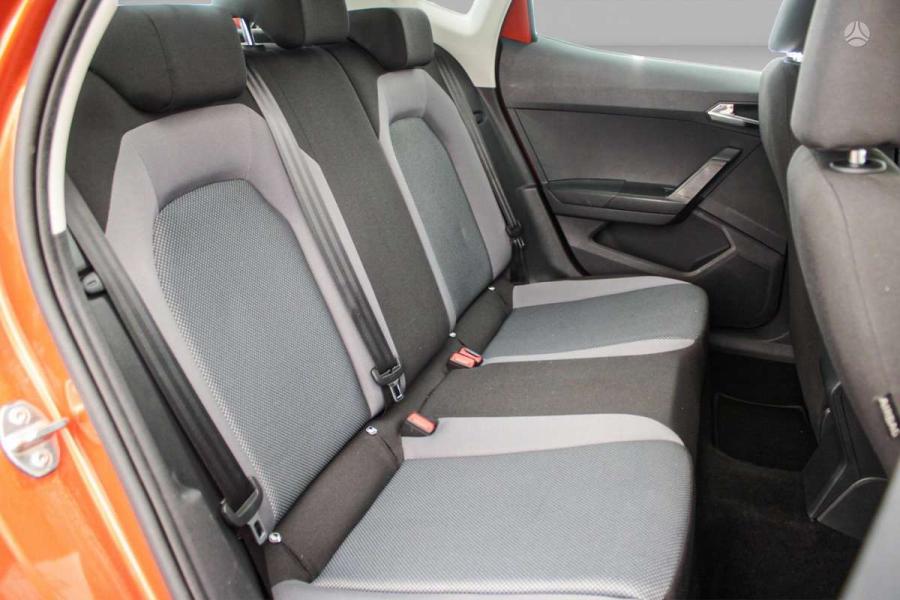 Brown SEAT Arona 2020 in Kaunas, with an engine capacity of 1.60 L and mileage of 192 thousand km for 12990 €, photo 16 on AUTOMOTO.COM.LV