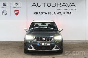 Green SEAT Arona 2021 in Riga, with an engine capacity of 1.00 L and mileage of 90 thousand km for 14490 €, photo 3 on AUTOMOTO.COM.LV