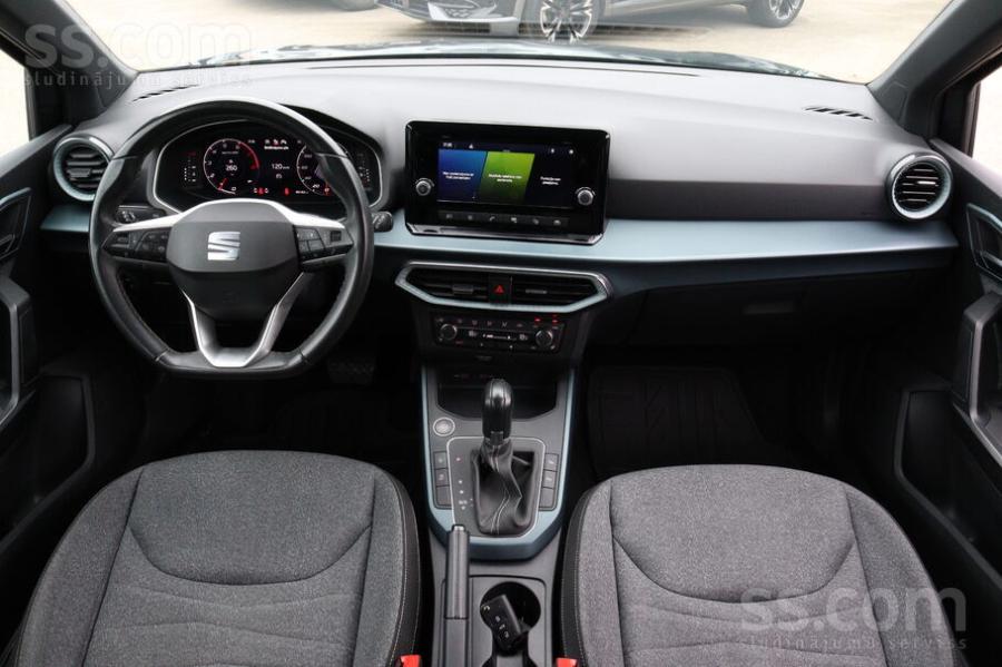 Green SEAT Arona 2021 in Riga, with an engine capacity of 1.00 L and mileage of 90 thousand km for 14490 €, photo 24 on AUTOMOTO.COM.LV