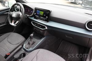 Green SEAT Arona 2021 in Riga, with an engine capacity of 1.00 L and mileage of 90 thousand km for 14490 €, photo 26 on AUTOMOTO.COM.LV