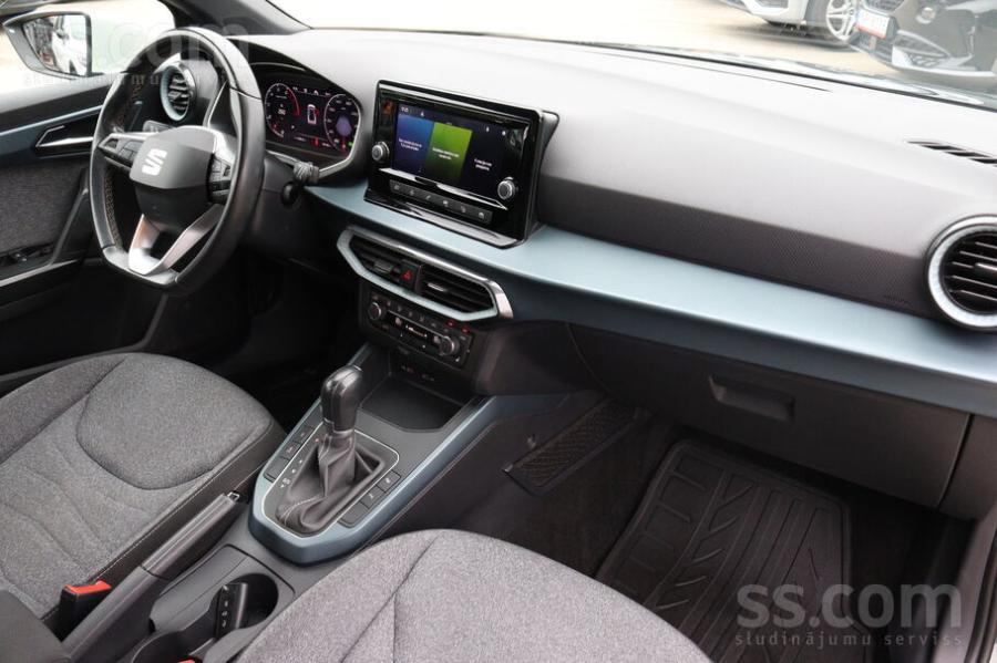 Green SEAT Arona 2021 in Riga, with an engine capacity of 1.00 L and mileage of 90 thousand km for 14490 €, photo 26 on AUTOMOTO.COM.LV