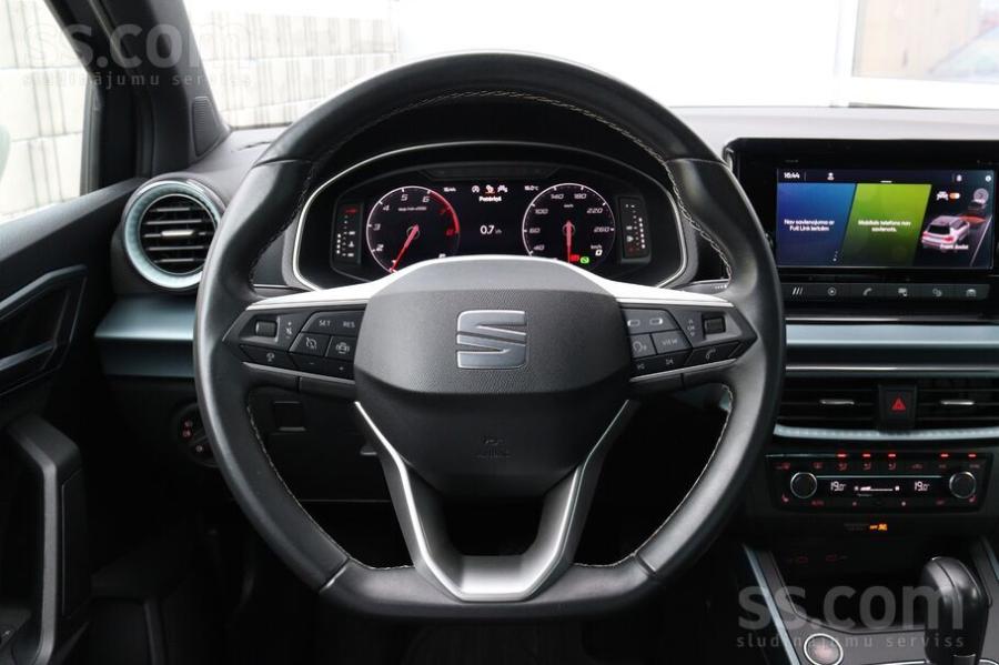 Green SEAT Arona 2021 in Riga, with an engine capacity of 1.00 L and mileage of 47 thousand km for 15200 €, photo 11 on AUTOMOTO.COM.LV