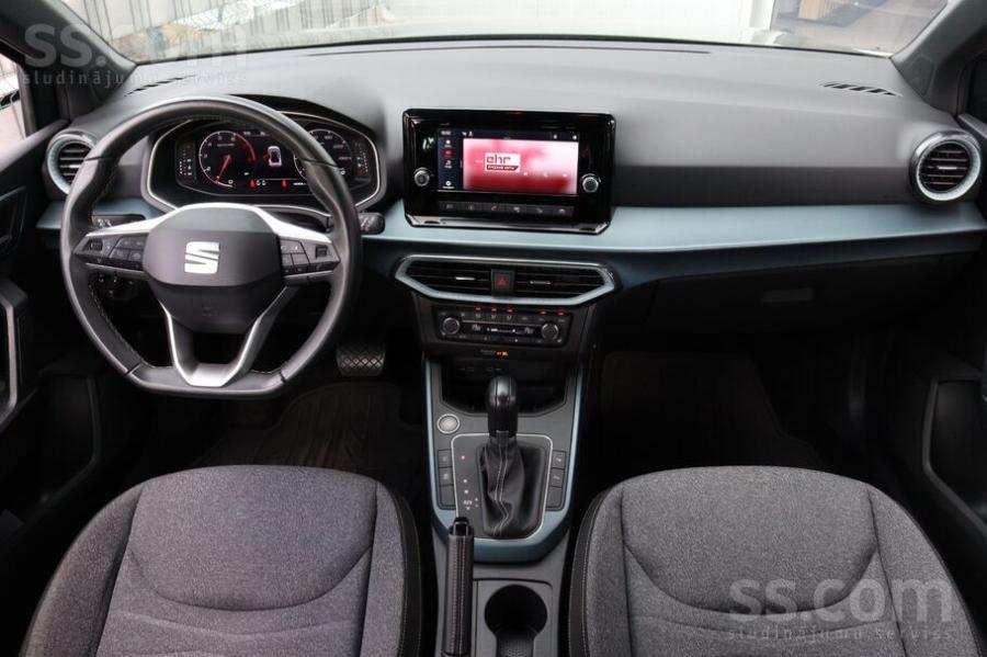 Green SEAT Arona 2021 in Riga, with an engine capacity of 1.00 L and mileage of 47 thousand km for 15200 €, photo 27 on AUTOMOTO.COM.LV