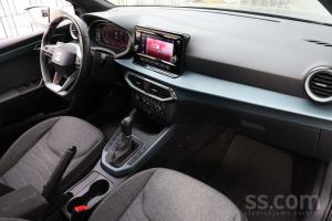 Green SEAT Arona 2021 in Riga, with an engine capacity of 1.00 L and mileage of 47 thousand km for 15200 €, photo 29 on AUTOMOTO.COM.LV