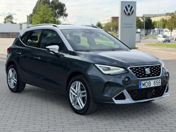 Green SEAT Arona 2021 in Siauliai, with an engine capacity of 1.00 L and mileage of 20 thousand km for 16300 €, photo 1 on AUTOMOTO.COM.LV