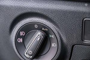 Grey SEAT Arona 2018 in Kaunas, with an engine capacity of 1.00 L and mileage of 188 thousand km for 11790 €, photo 16 on AUTOMOTO.COM.LV
