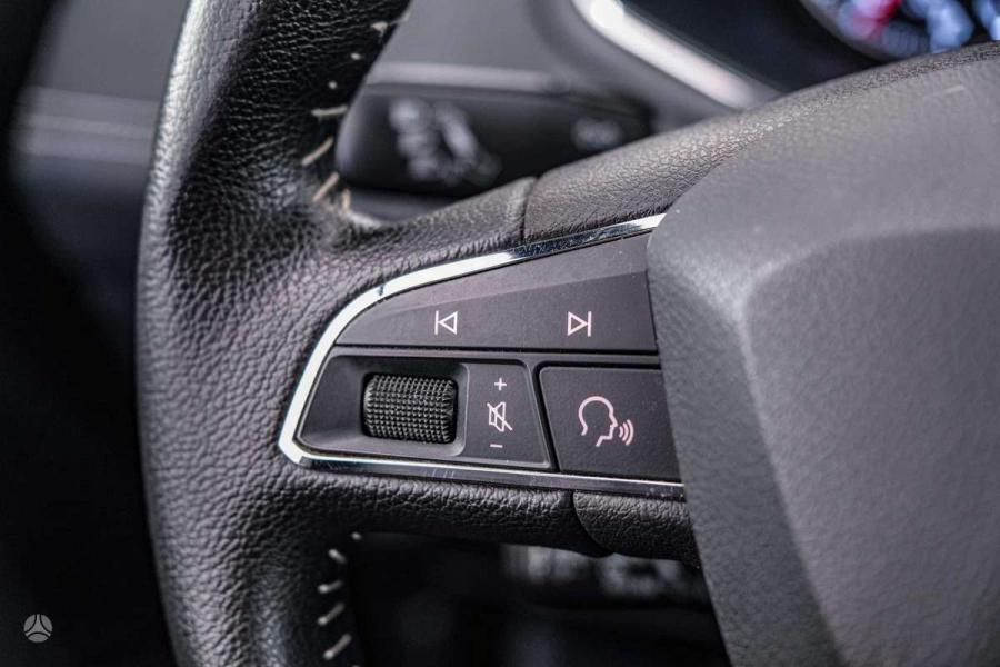 Grey SEAT Arona 2018 in Kaunas, with an engine capacity of 1.00 L and mileage of 188 thousand km for 11790 €, photo 18 on AUTOMOTO.COM.LV