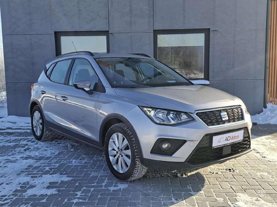 Pelēks SEAT Arona 2019 Viļņa, ar dzinēja tilpumu 1.00 L un nobraukumu 141 tūkst. km par 10600 €, foto 2 vietnē AUTOMOTO.COM.LV