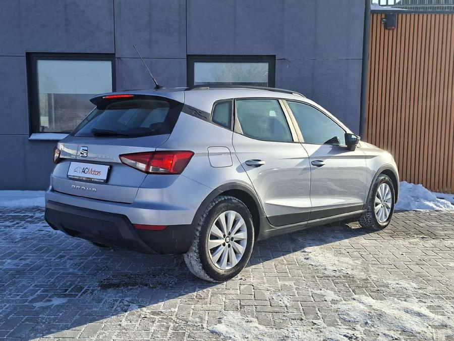 Pelēks SEAT Arona 2019 Viļņa, ar dzinēja tilpumu 1.00 L un nobraukumu 141 tūkst. km par 10600 €, foto 5 vietnē AUTOMOTO.COM.LV