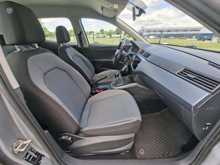 Grey SEAT Arona 2019 in Vilnius, with an engine capacity of 1.00 L and mileage of 145 thousand km for 9990 €, photo 8 on AUTOMOTO.COM.LV