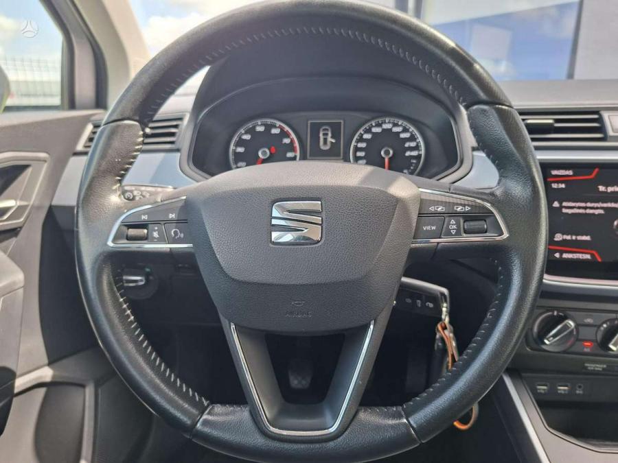 Grey SEAT Arona 2019 in Vilnius, with an engine capacity of 1.00 L and mileage of 145 thousand km for 9990 €, photo 12 on AUTOMOTO.COM.LV