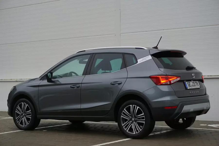Pelēks SEAT Arona 2019 Rīga, ar dzinēja tilpumu 1.60 L un nobraukumu 178 tūkst. km par 10400 €, foto 7 vietnē AUTOMOTO.COM.LV