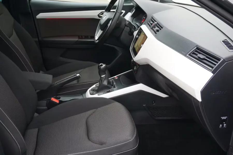 Pelēks SEAT Arona 2019 Rīga, ar dzinēja tilpumu 1.60 L un nobraukumu 178 tūkst. km par 10400 €, foto 13 vietnē AUTOMOTO.COM.LV