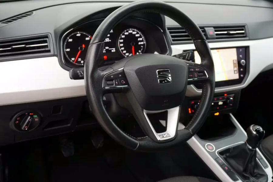 Pelēks SEAT Arona 2019 Rīga, ar dzinēja tilpumu 1.60 L un nobraukumu 178 tūkst. km par 10400 €, foto 16 vietnē AUTOMOTO.COM.LV