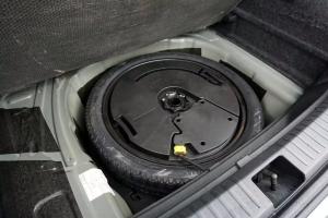 Pelēks SEAT Arona 2019 Rīga, ar dzinēja tilpumu 1.60 L un nobraukumu 178 tūkst. km par 10400 €, foto 25 vietnē AUTOMOTO.COM.LV