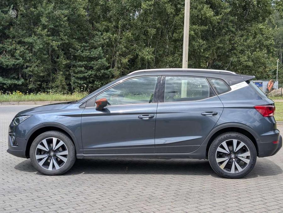 Pelēks SEAT Arona 2019 Kauņa, ar dzinēja tilpumu 1.60 L un nobraukumu 224 tūkst. km par 8500 €, foto 5 vietnē AUTOMOTO.COM.LV